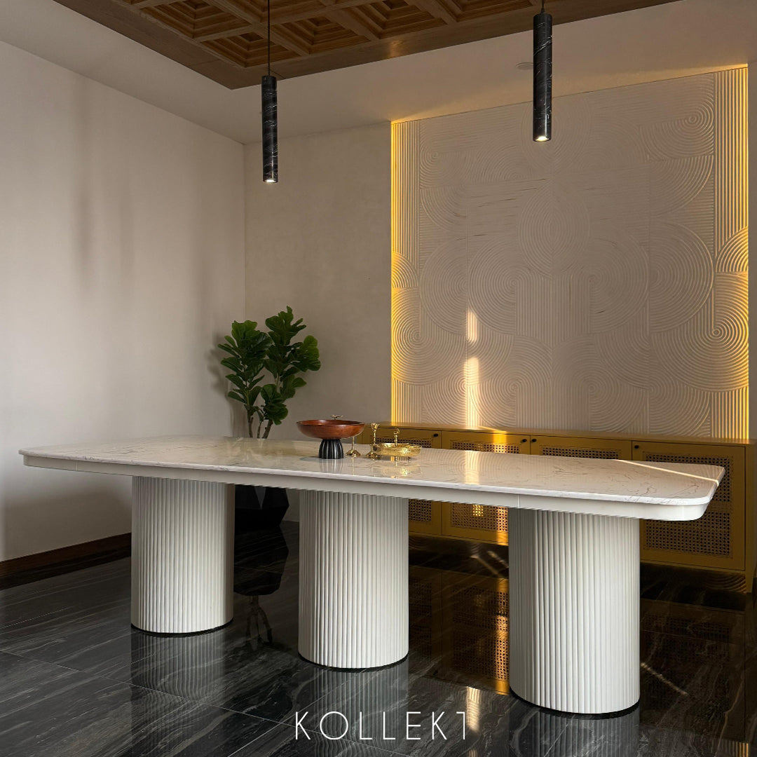 Axel Dining Table | Round Marble Dining Table